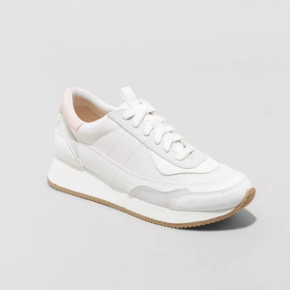Universal Thread | Shoes | Womens Courtney Sneakers With Memory Foam ...
